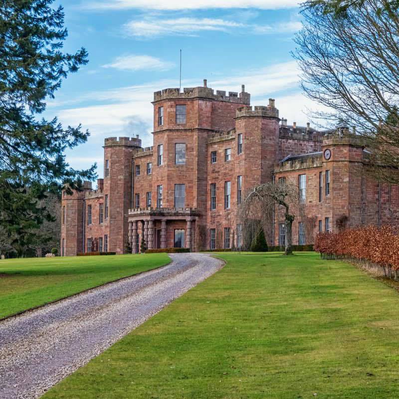 Glad Rags & Cartridge Bags - Fun at Fasque Castle - gladragsevents.com